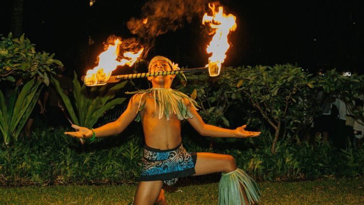 Fire Knife Dancers - Hawaii Hula Company