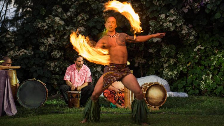 Fire Knife Dancers - Hawaii Hula Company