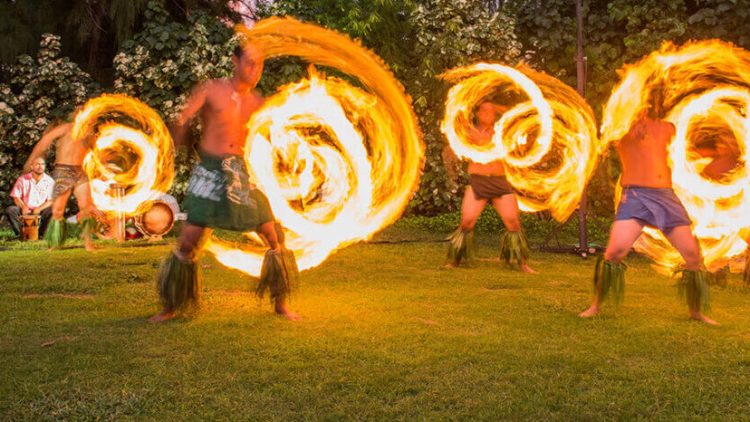 Fire Knife Dancers - Hawaii Hula Company